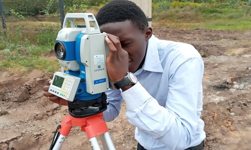 Procedure for carrying out control and topographical survey